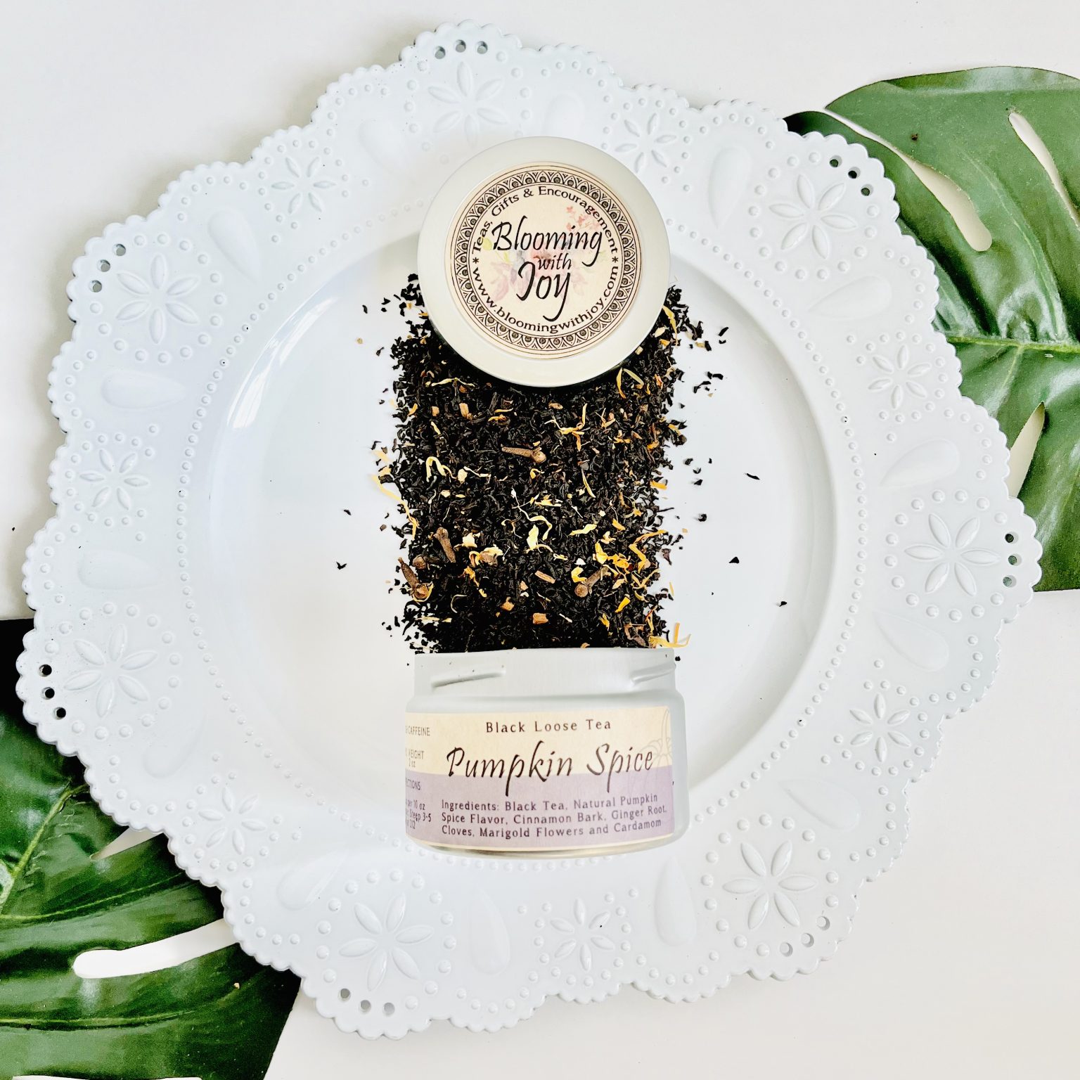 Pumpkin Spice Tea - Cozy Autumn Blend Blooming With Joy